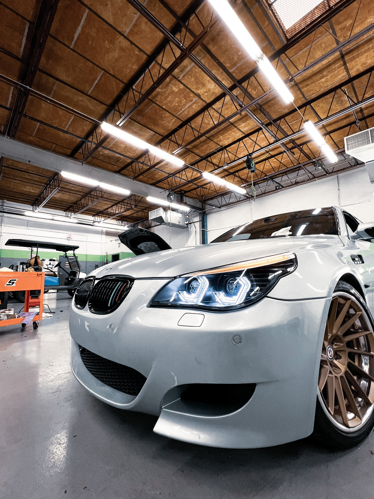 BUILD BMW E60 M5 06 07